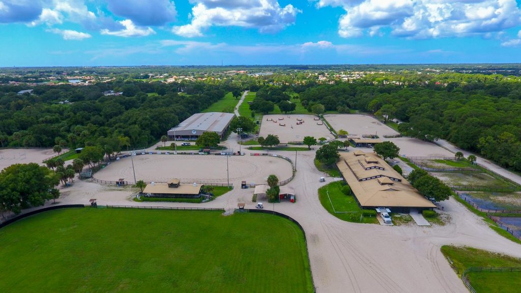 Professional Facilities and a Gorgeous Backdrop Highlight Sarasota County
